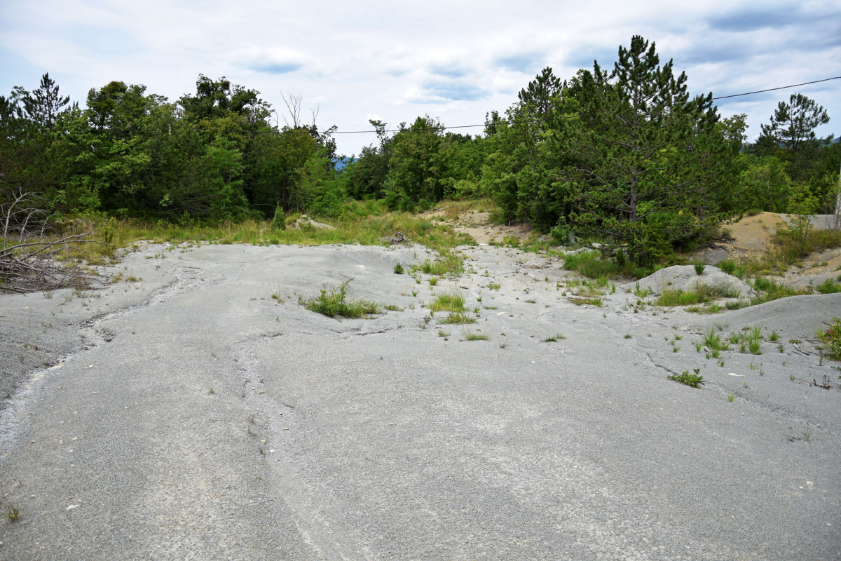 19 Karge Landschaft › mehr-berge.de